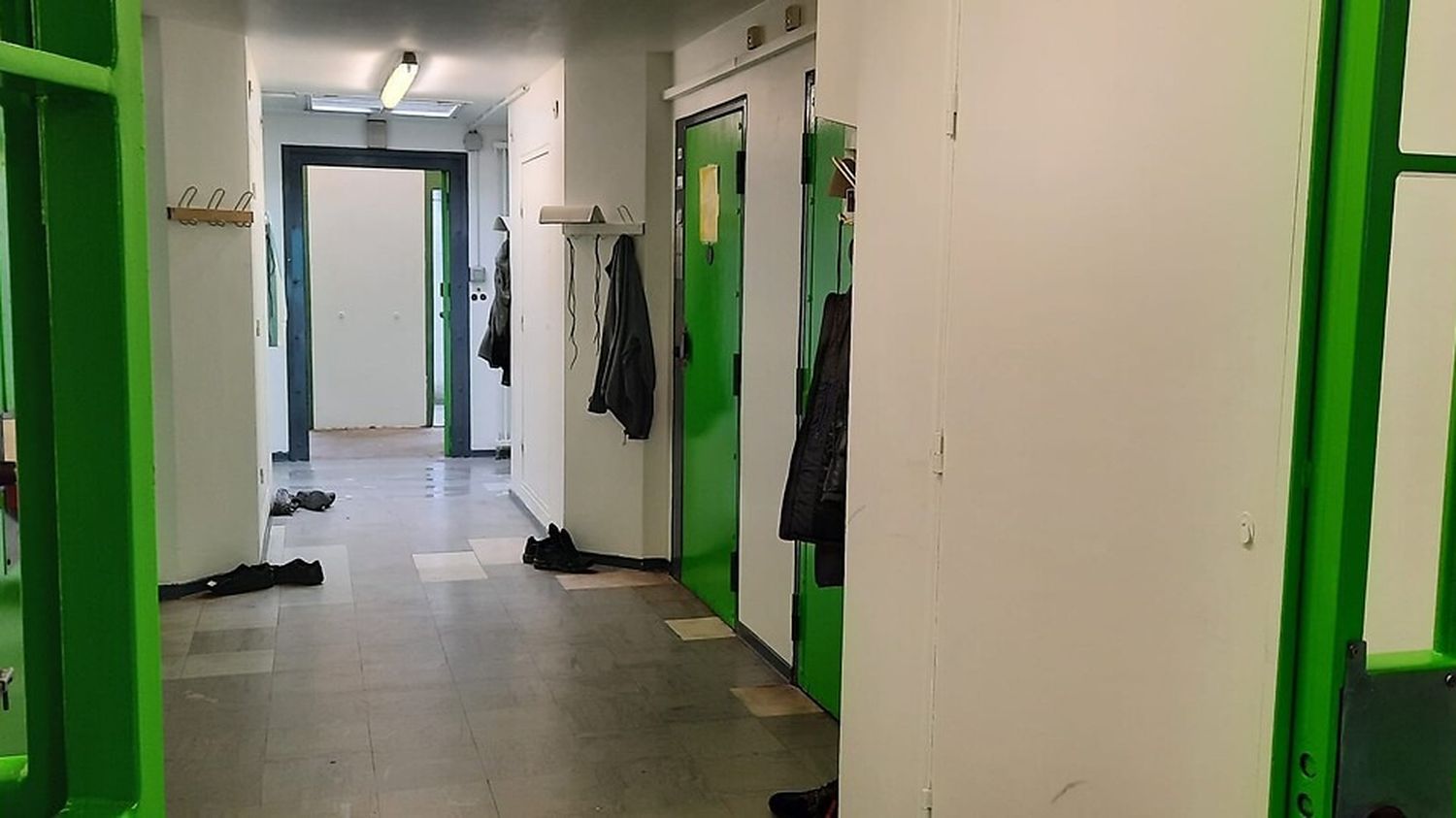 Un cadre de la maison d'arrêt d'Aiton, en Savoie a été mis en examen et ...